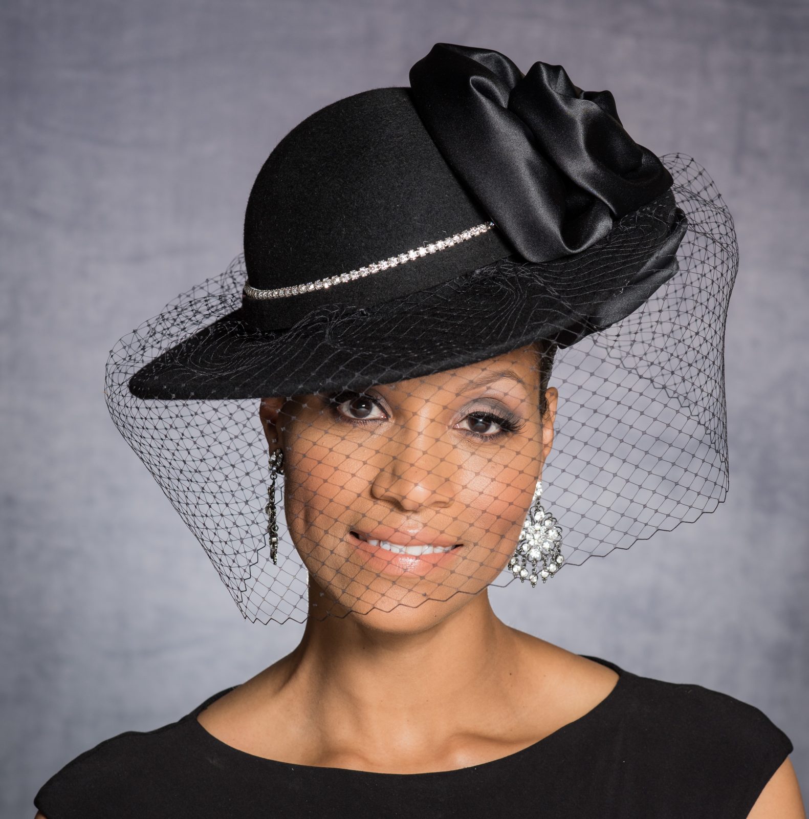 AH0400 | American Hats LLC