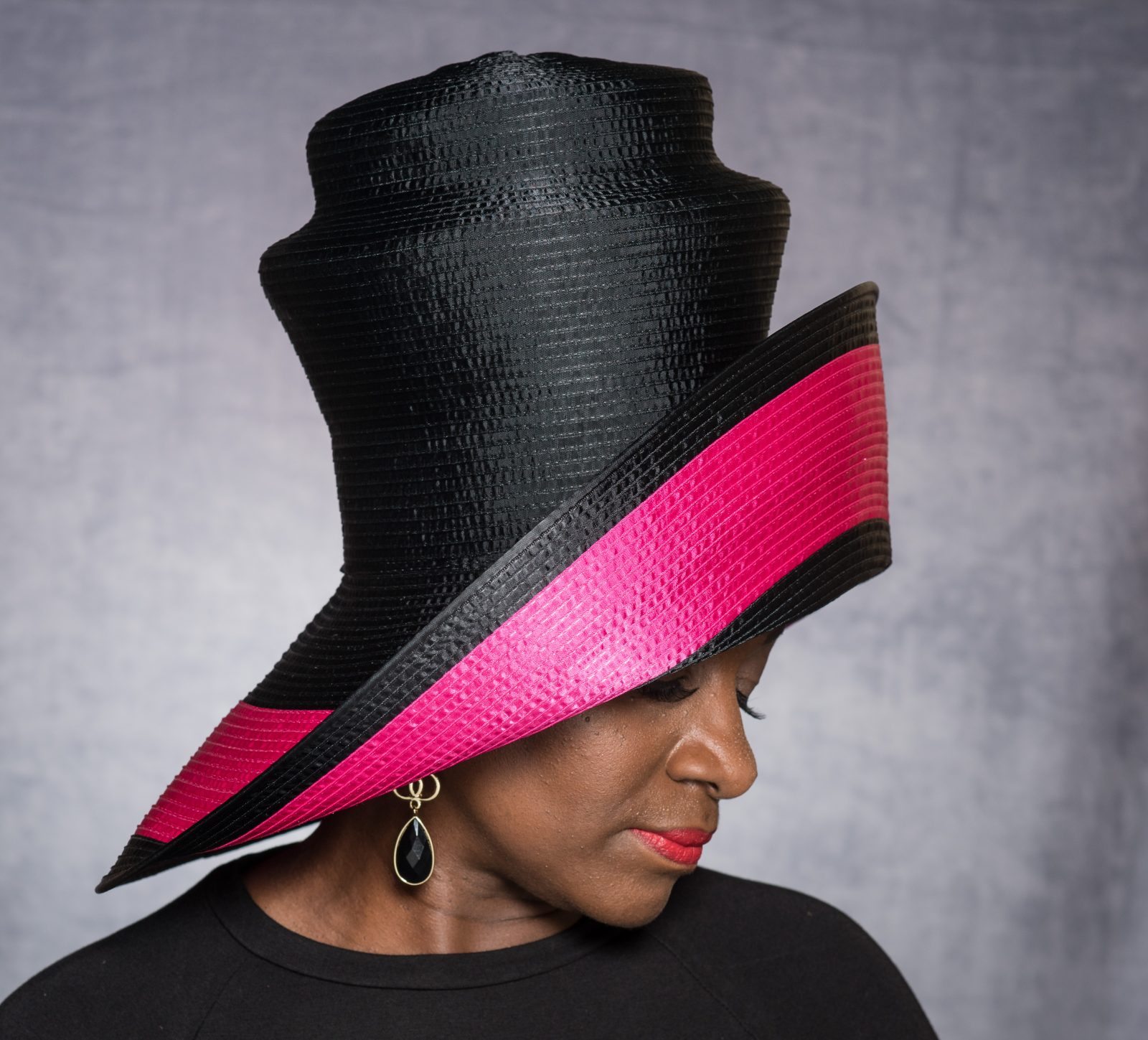 AH0401 | American Hats LLC